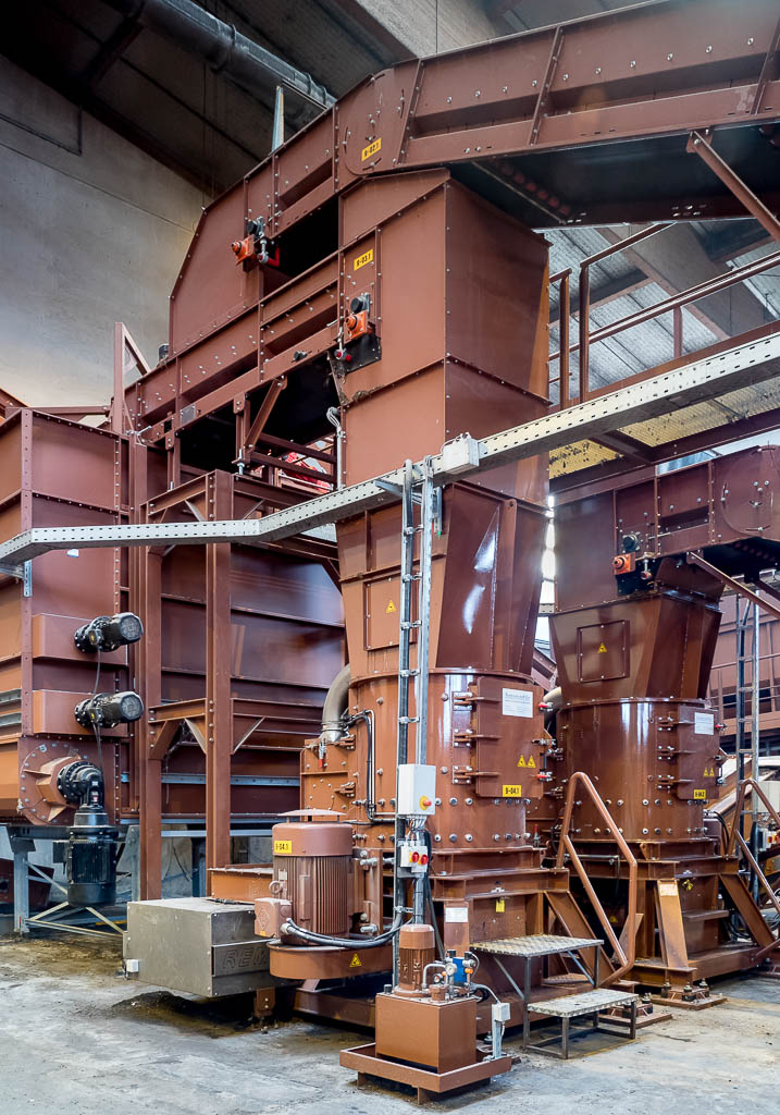 Vertical-Shredder - bomatic Umwelt- und Verfahrenstechnik GmbH